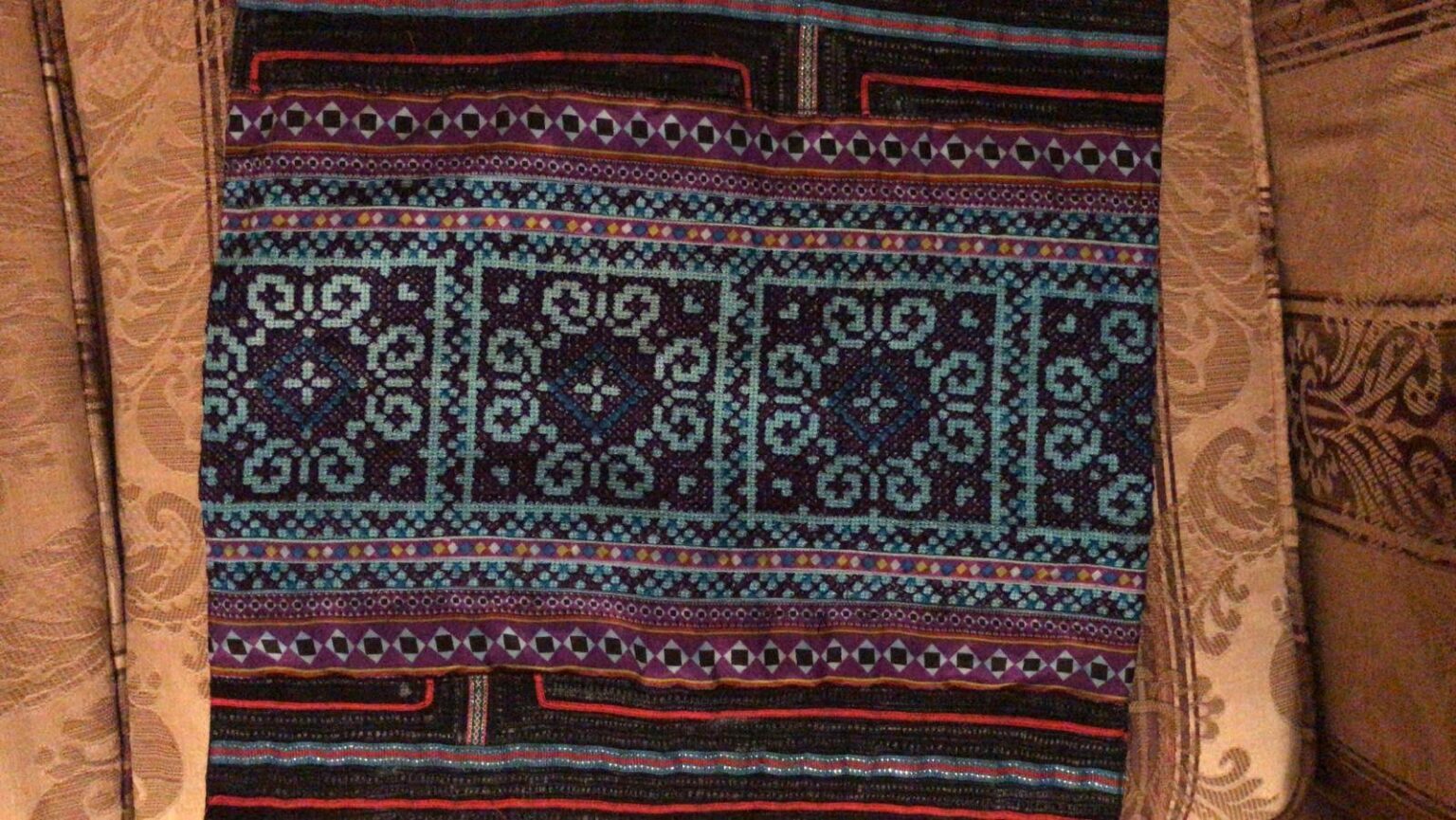 How are Green Hmong and White Hmong Different? - Study Hmong